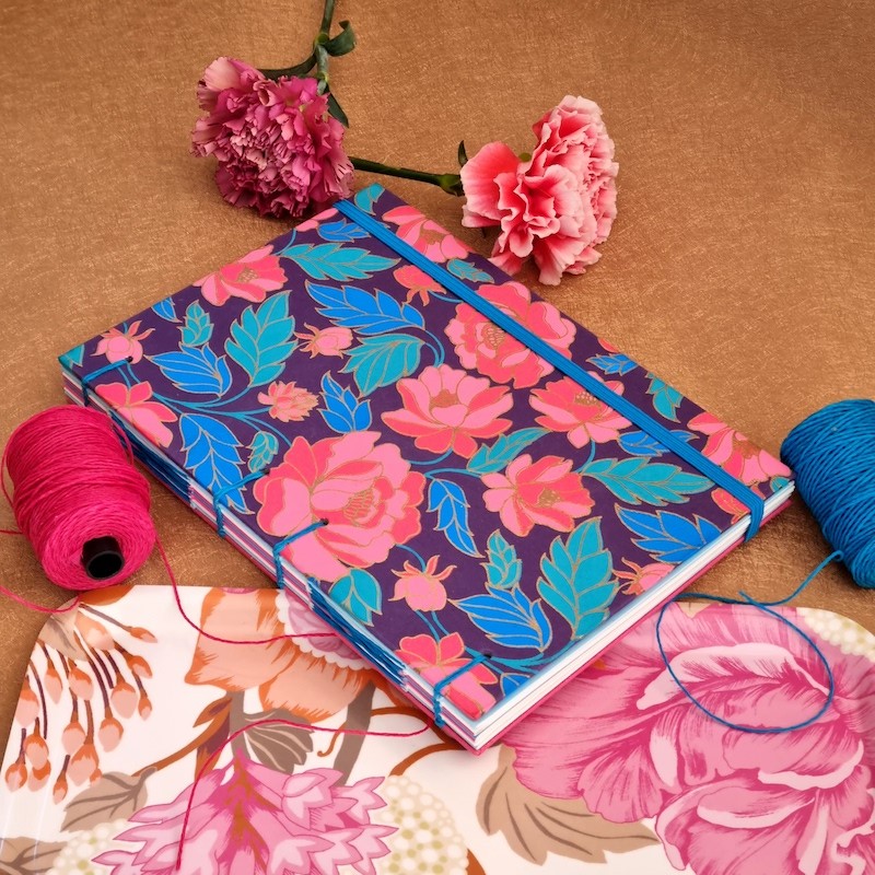 Carnet de note A5 artisanal papier recycle rose couverture